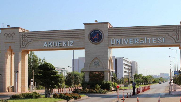 Universitas - Turknesia